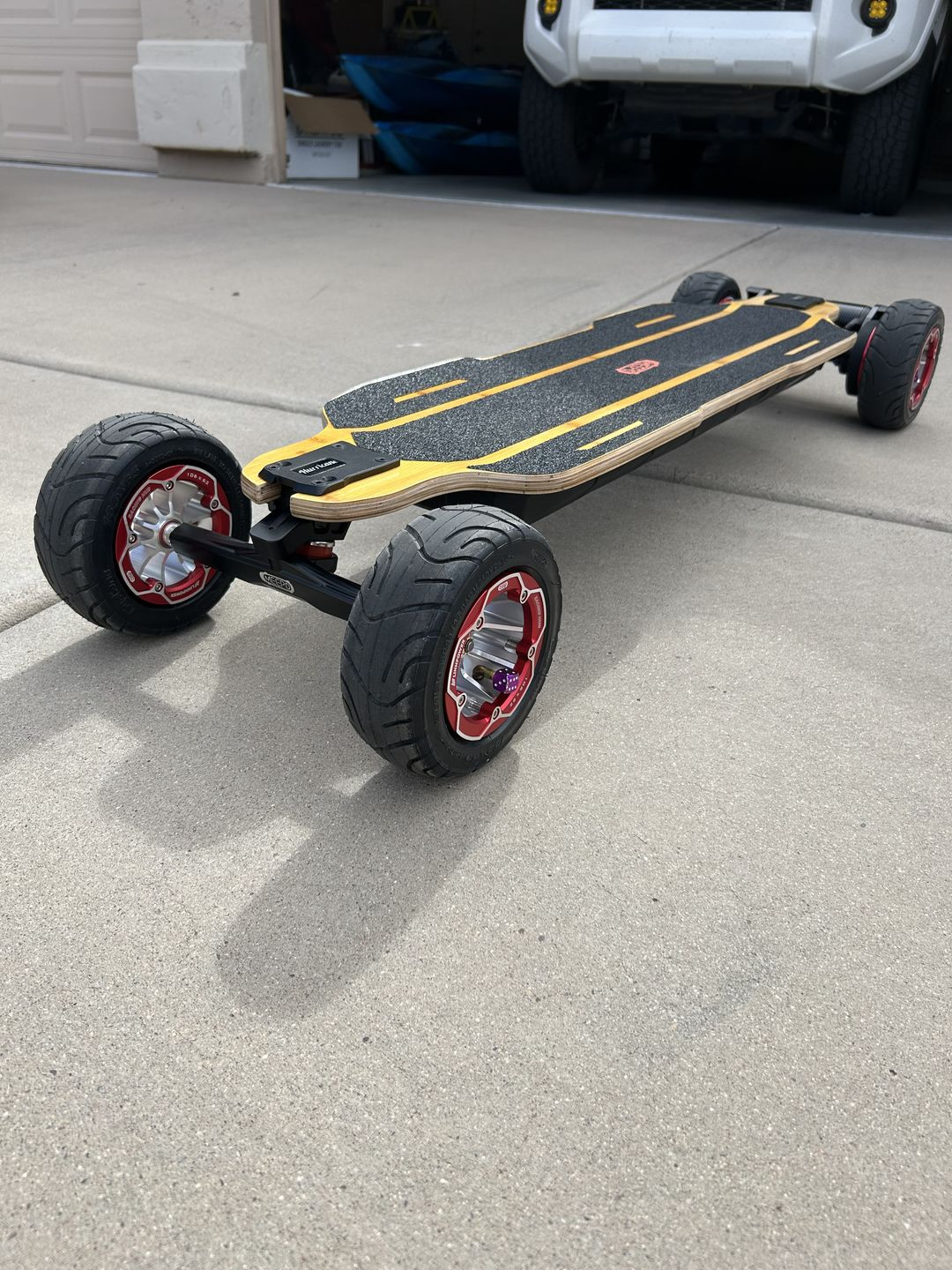 Meepo Hurricane Ultra Review: A High-Performance E-board Built for ...