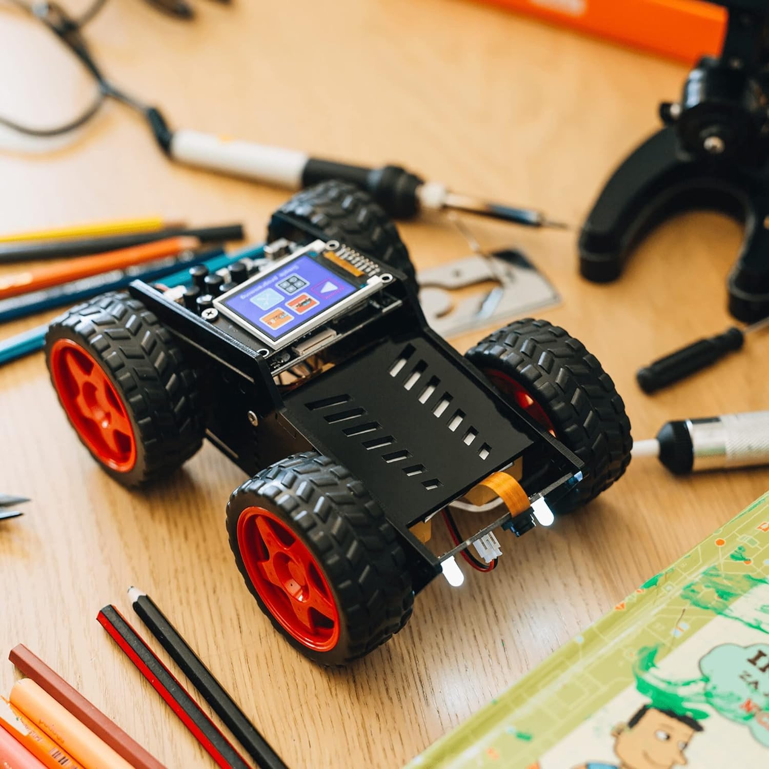 CircuitMess STEM Box Review: A Comprehensive Hands-On Learning Experience