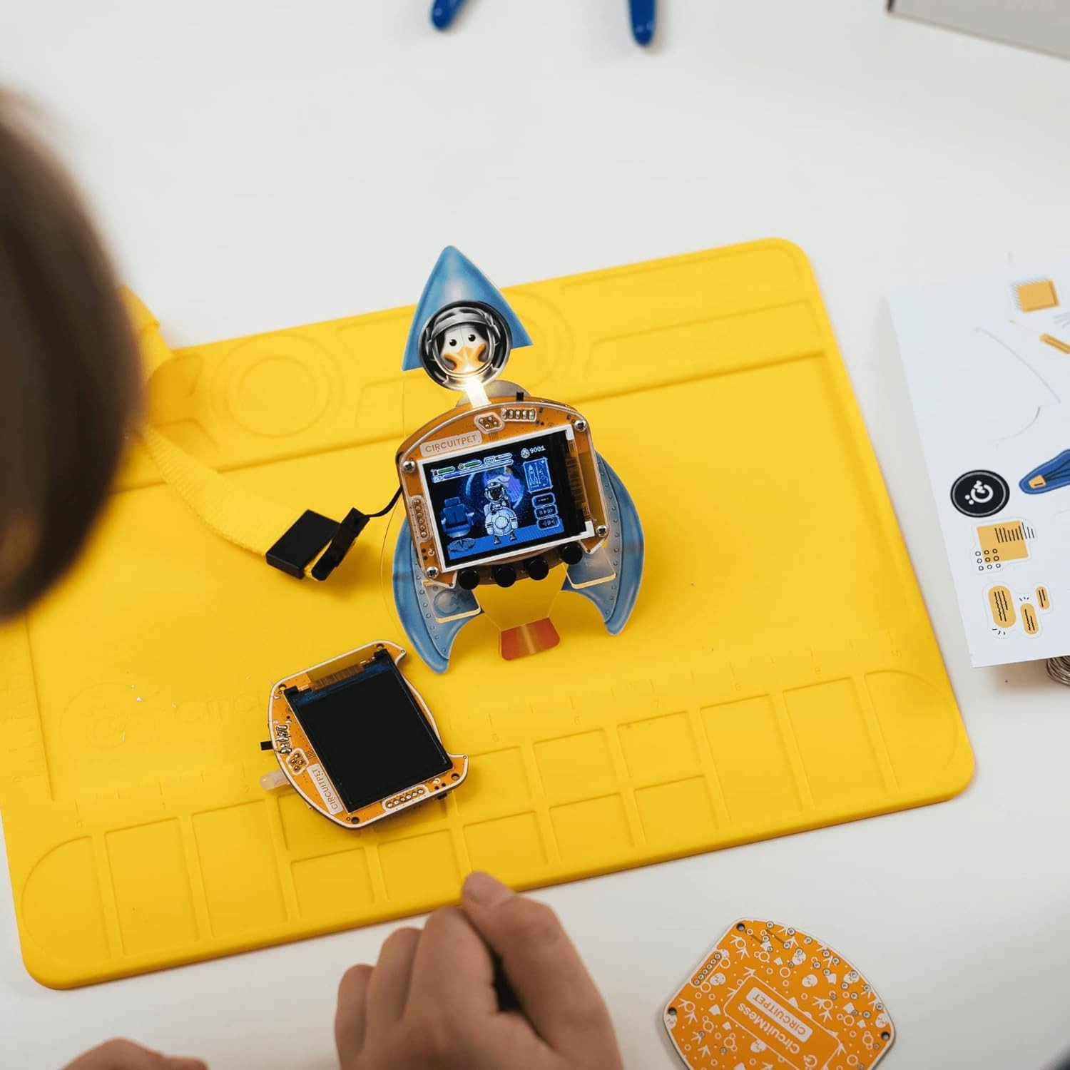 CircuitMess STEM Box Review: A Comprehensive Hands-On Learning Experience