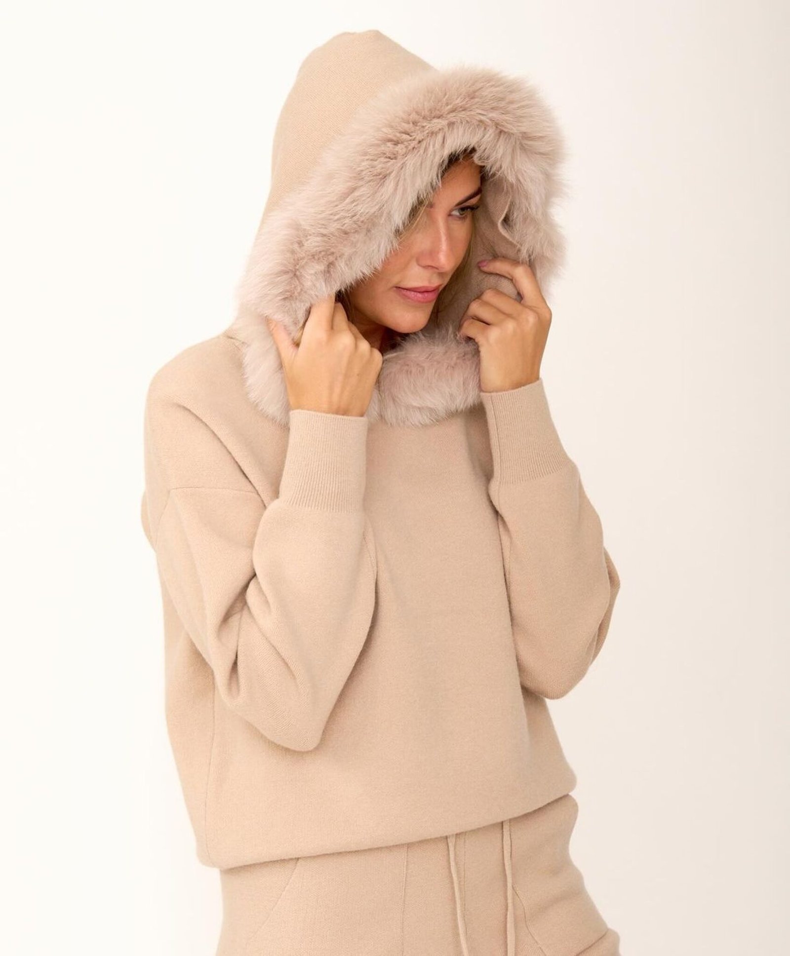 Popski London Review: A Modern Take on Luxury Outerwear